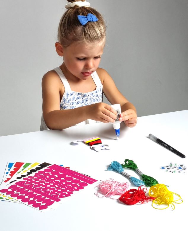 BUKI FRANCE - MALLETTE D'ACTIVITÉS - BRICOLAGE / Dessin, peinture et ...