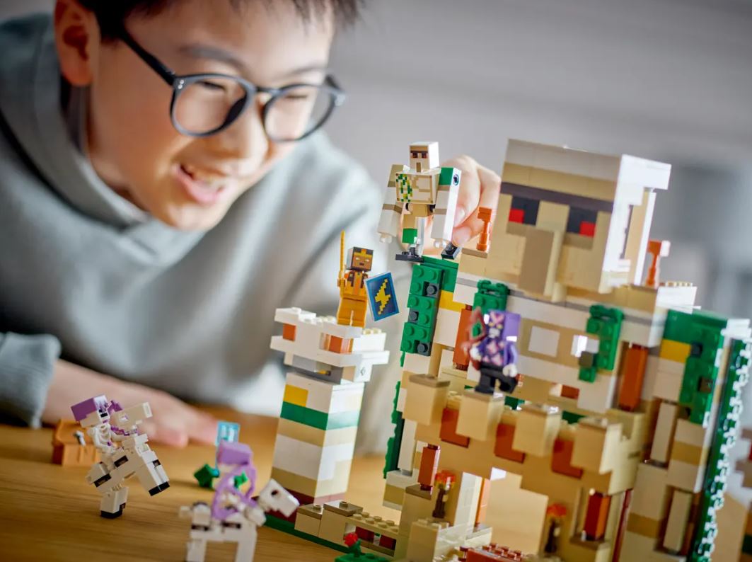 LEGO MINECRAFT - LA FORTERESSE DU GOLEM DE FER #21250 - LEGO / Minecraft