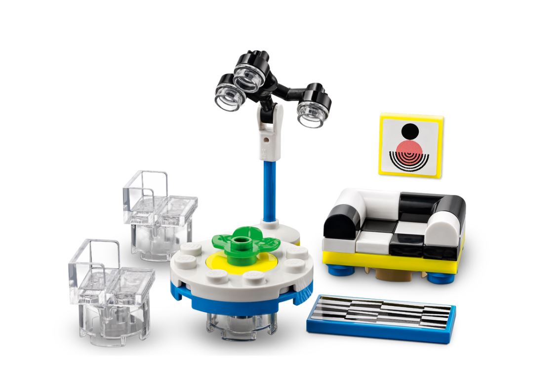 LEGO FRIENDS - LE FLEURISTE ET MAGASIN DE DESIGN DU CENTRE-VILLE #41732 ...