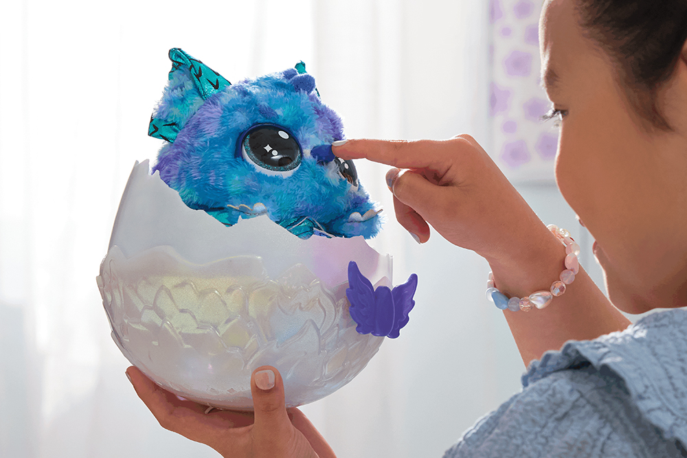 HATCHIMALS ALIVE - ÉCLOSION MYSTÈRE DRAGGLE AVEC SONS ET LUMIÈRES ...