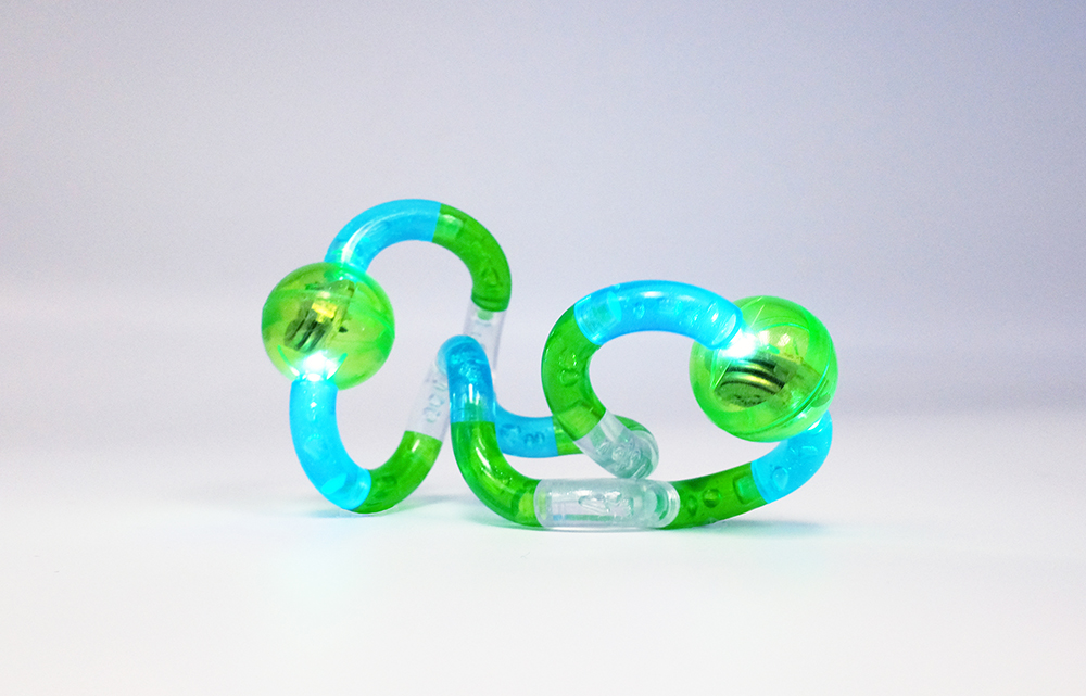 LUMIÈRE TANGLE ATOMIC ASST. - MATÉRIEL SPÉCIALISÉ À L'ENFANCE / Jouets ...