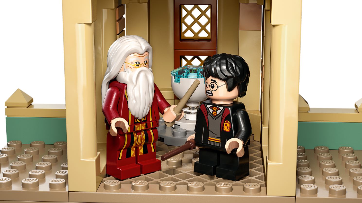 LEGO HARRY POTTER - POUDLARD : LE BUREAU DE DUMBLEDORE #76402 - LEGO ...