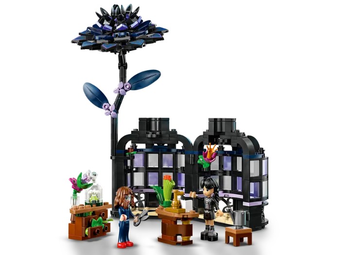 *26 LEGO WEDNESDAY - LE DAHLIA NOIR #76784 - LEGO / Wednesday