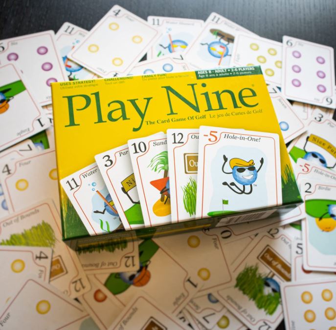 JEU DE CARTES - PLAY NINE - JEUX DE SOCIÉTÉ / Adultes (général)