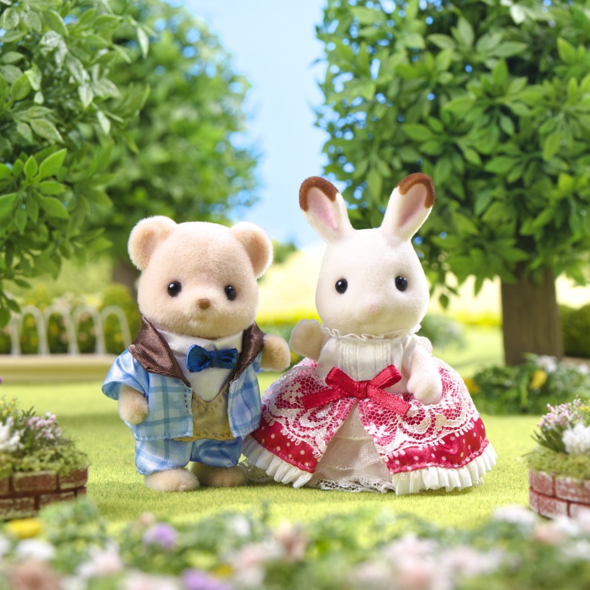 CALICO CRITTERS - ENSEMBLE ANNIVERSAIRE AMIS - FREYA ET THÉO - POUPÉES ...