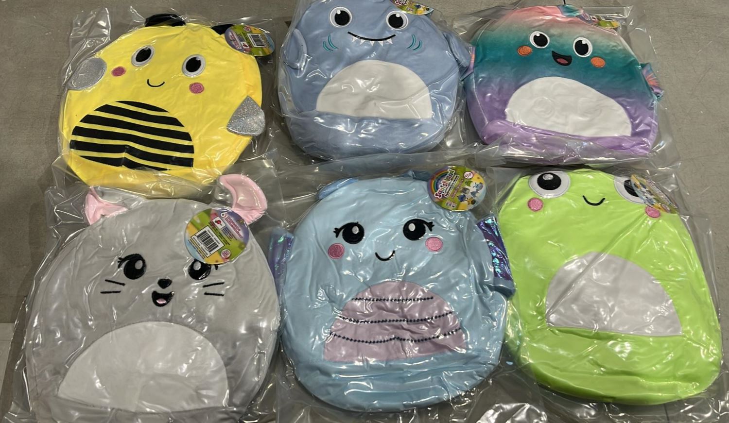 PELUCHE SQUISHMALLOWS - SMOOSHY FRIENDS SÉRIE 2 - 20CM ASST - PELUCHES ...