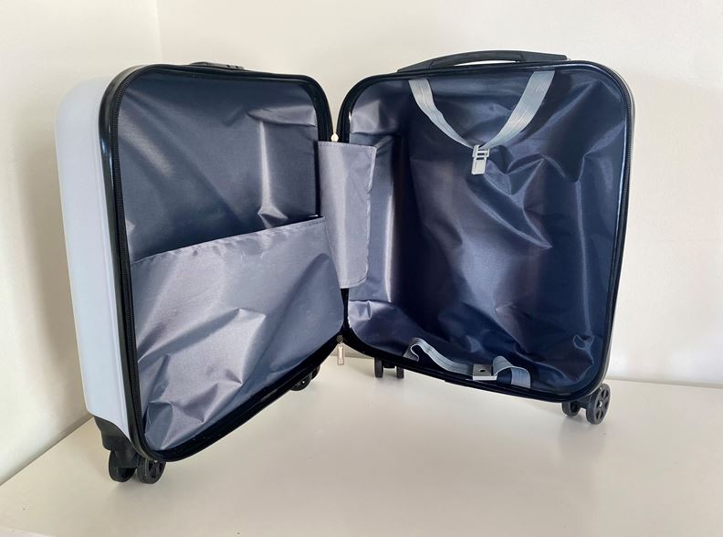 VALISE DELUXE POKEMON PIKACHU BLANCHE AVEC SERRURE 18" (46 CM ...